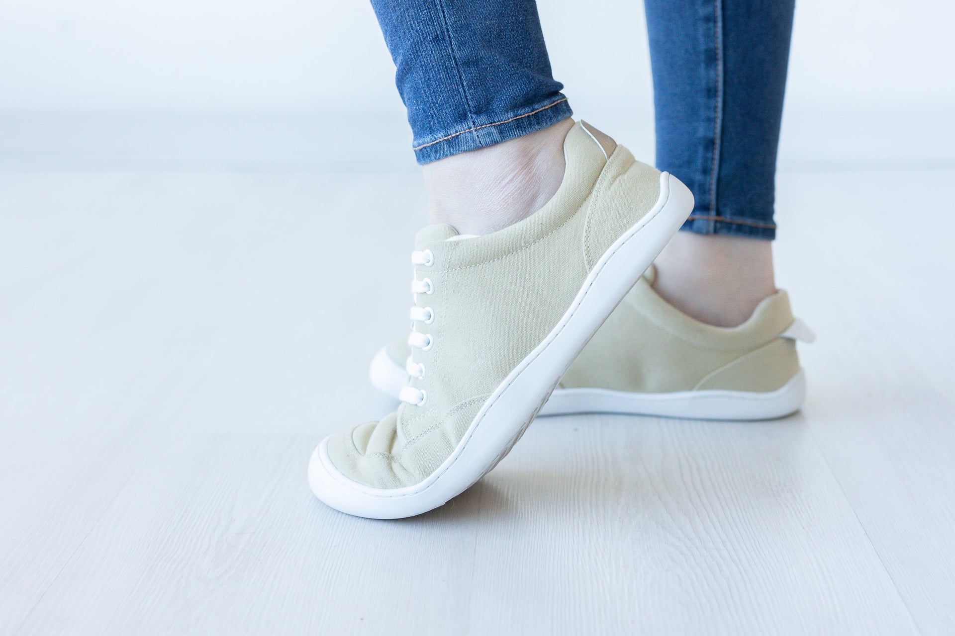 Float Arena - Grown Ups – Uma Ergonomics